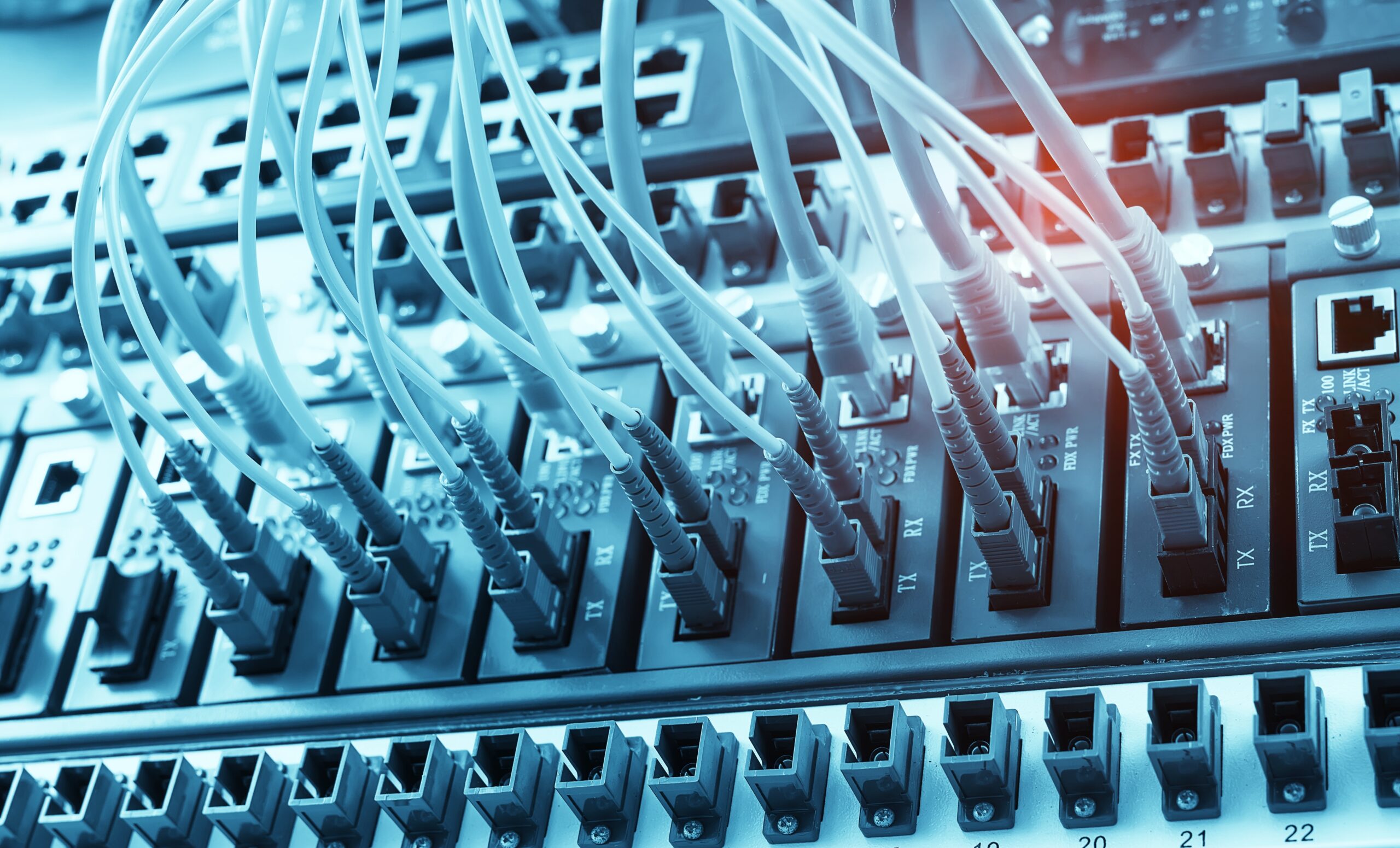 Enhanced TDR - Revolutionizing Fiber Optic Testing - VIAVI Perspectives